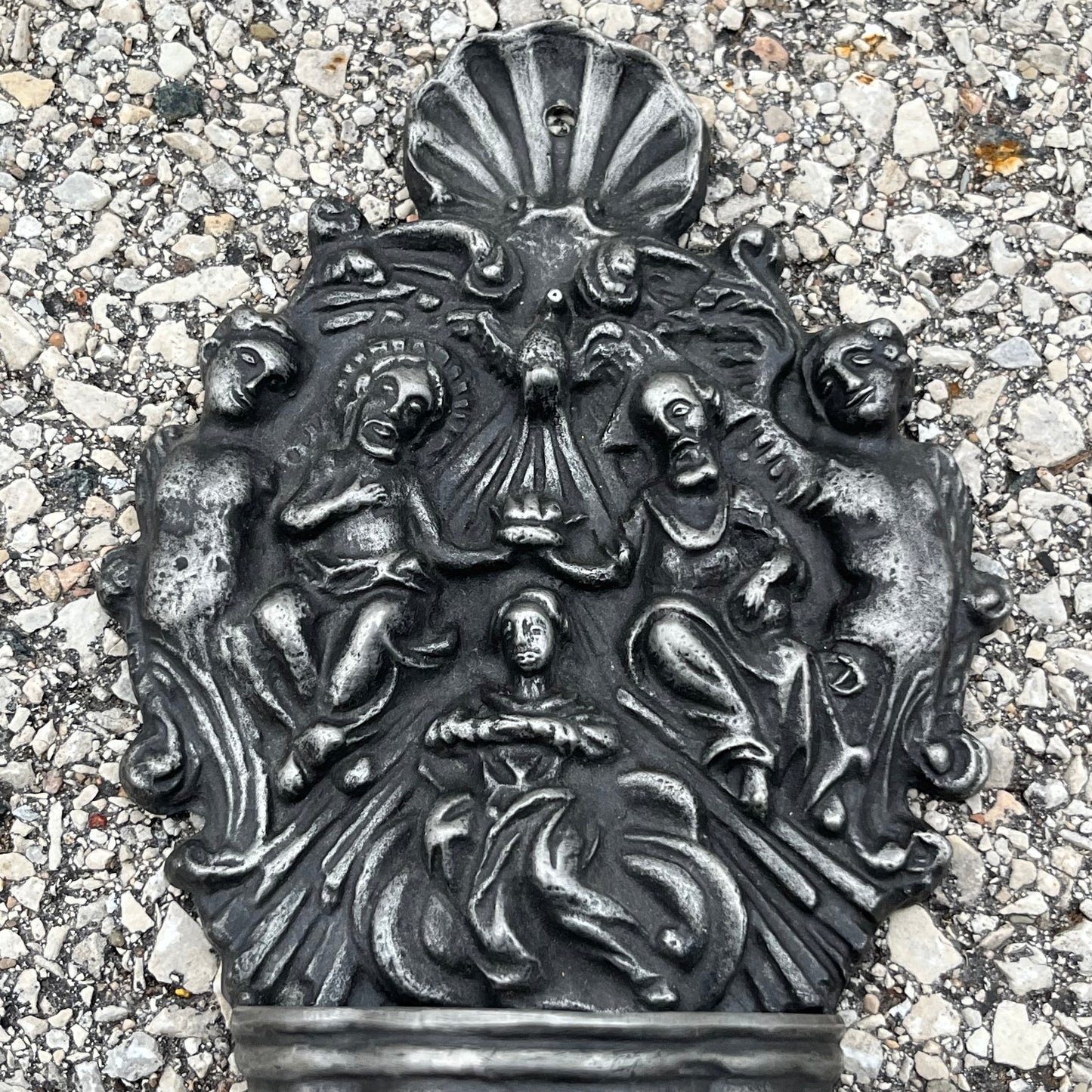 1950s Crown of infant Christ font. – Sad Heart Vintage