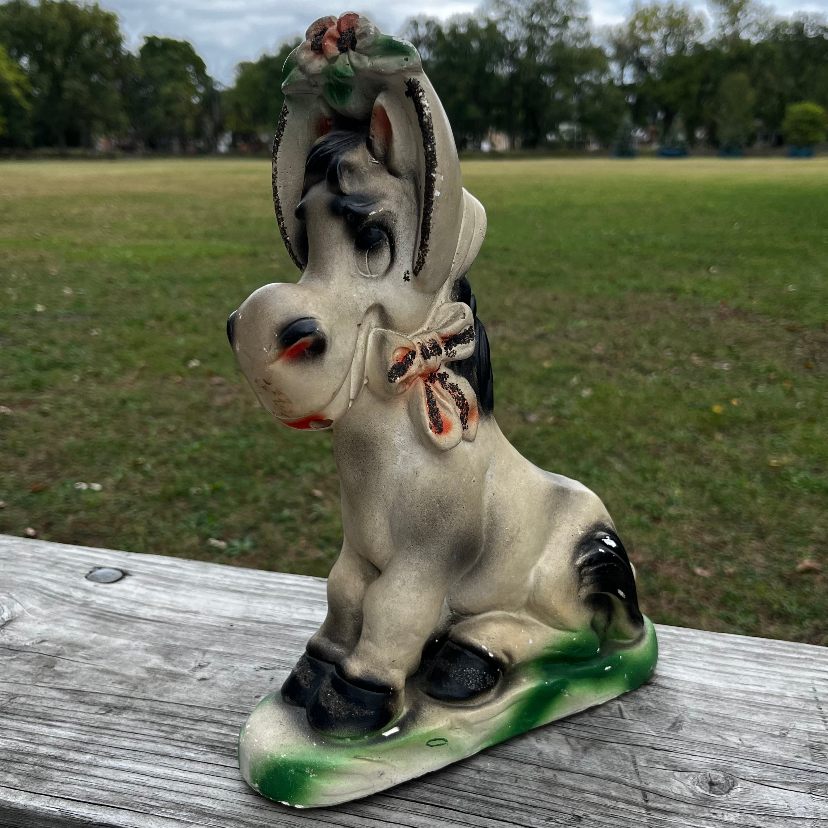 1940s Chalkware horse. – Sad Heart Vintage
