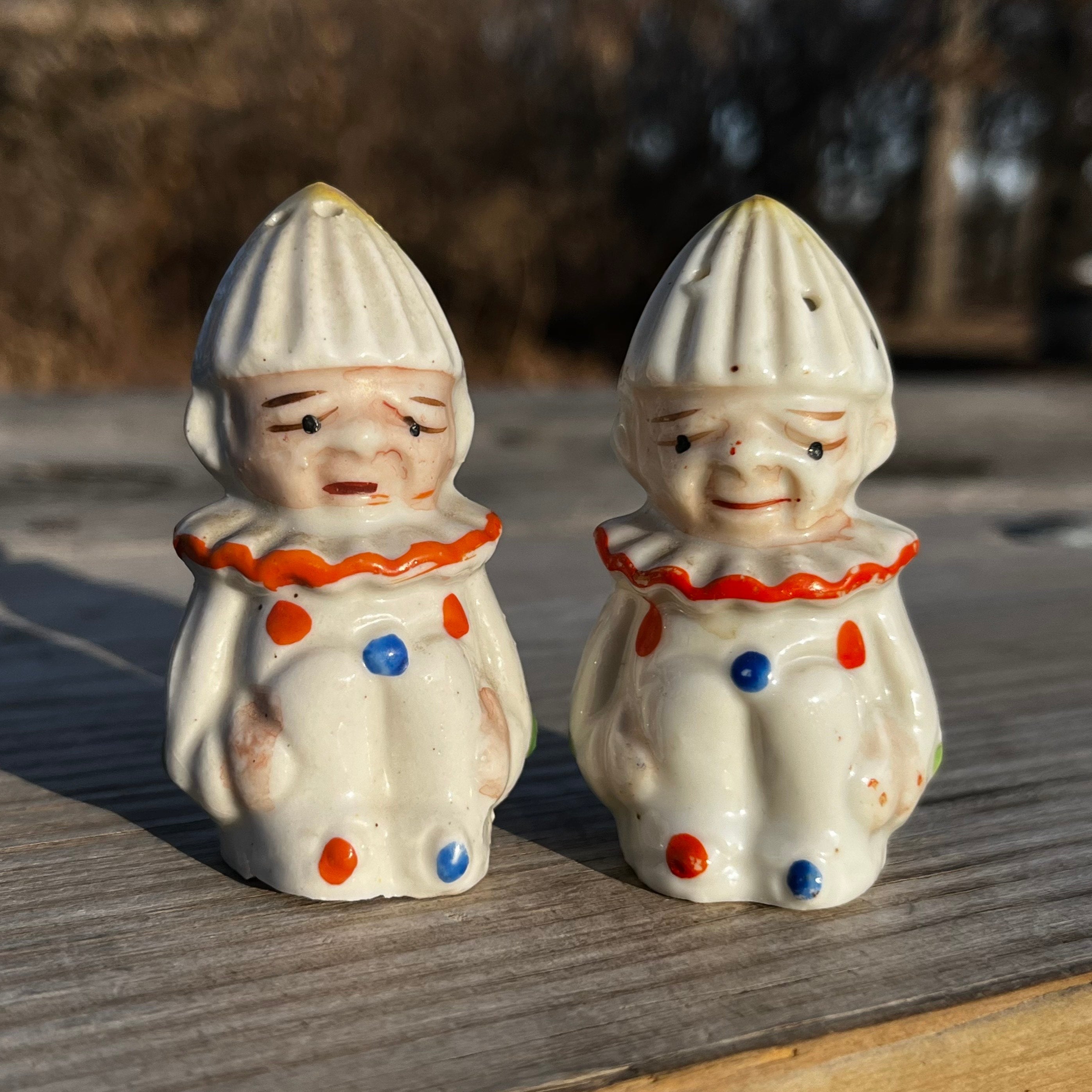 1940s Clown salt and pepper shakers. – Sad Heart Vintage